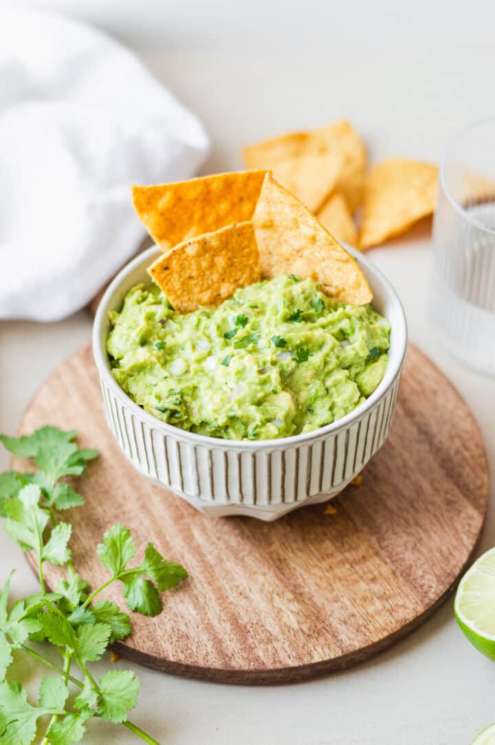 Simple Homemade Guacamole Recipe (No Tomato) - Notably Vegan